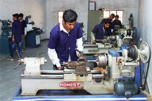 HOME - Arjun College Of Technology & Sciences